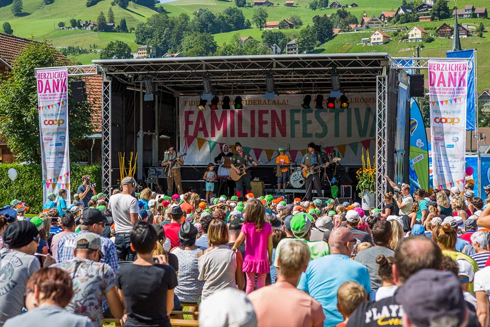 Gewinne Tickets fürs Familien Festival - miniSPICK